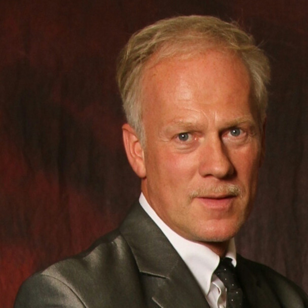 Michael Dueker - Category&Merchandising Manager - Brauns-Heitmann GmbH ...