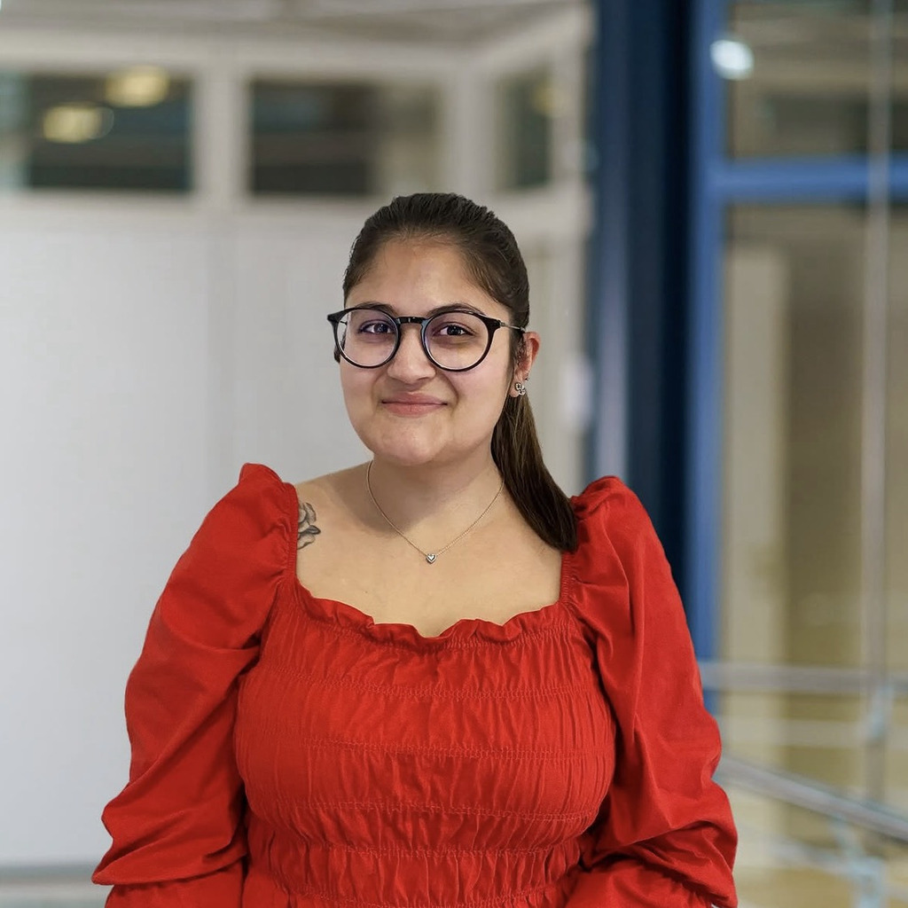 Lisa Naumann - Sachbearbeiterin Forderungsmanagement - Unimed ...