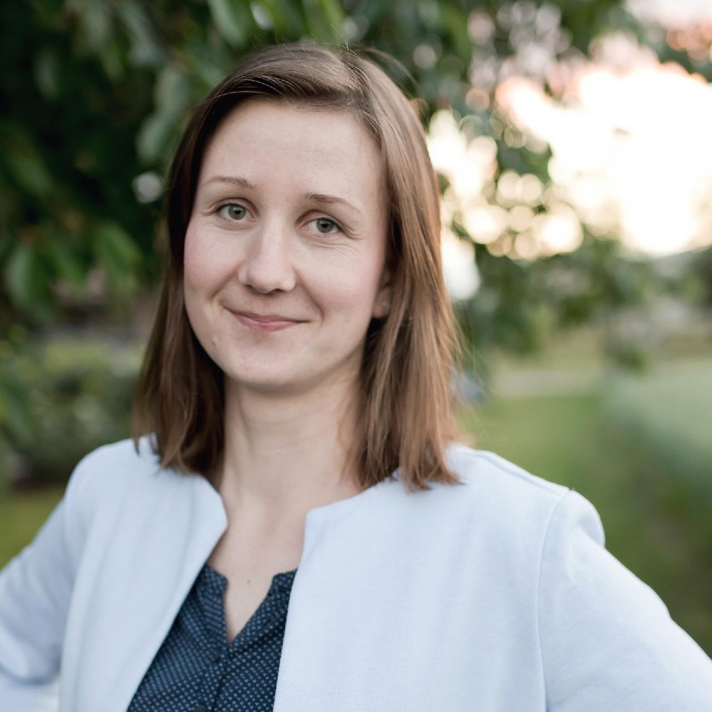 Claudia Simon - Projektmanagerin - Sächsische Agentur für ...