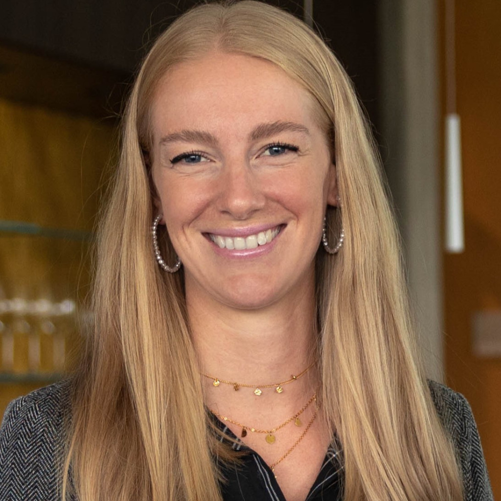 Laura Nobis - Expert Recruiting & Employer Branding - Scheer GmbH | XING