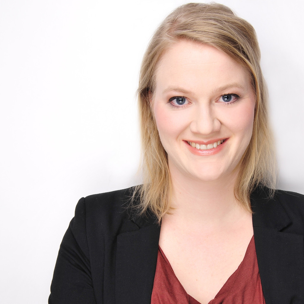 Simone Walter's Instagram, Twitter & Facebook on IDCrawl