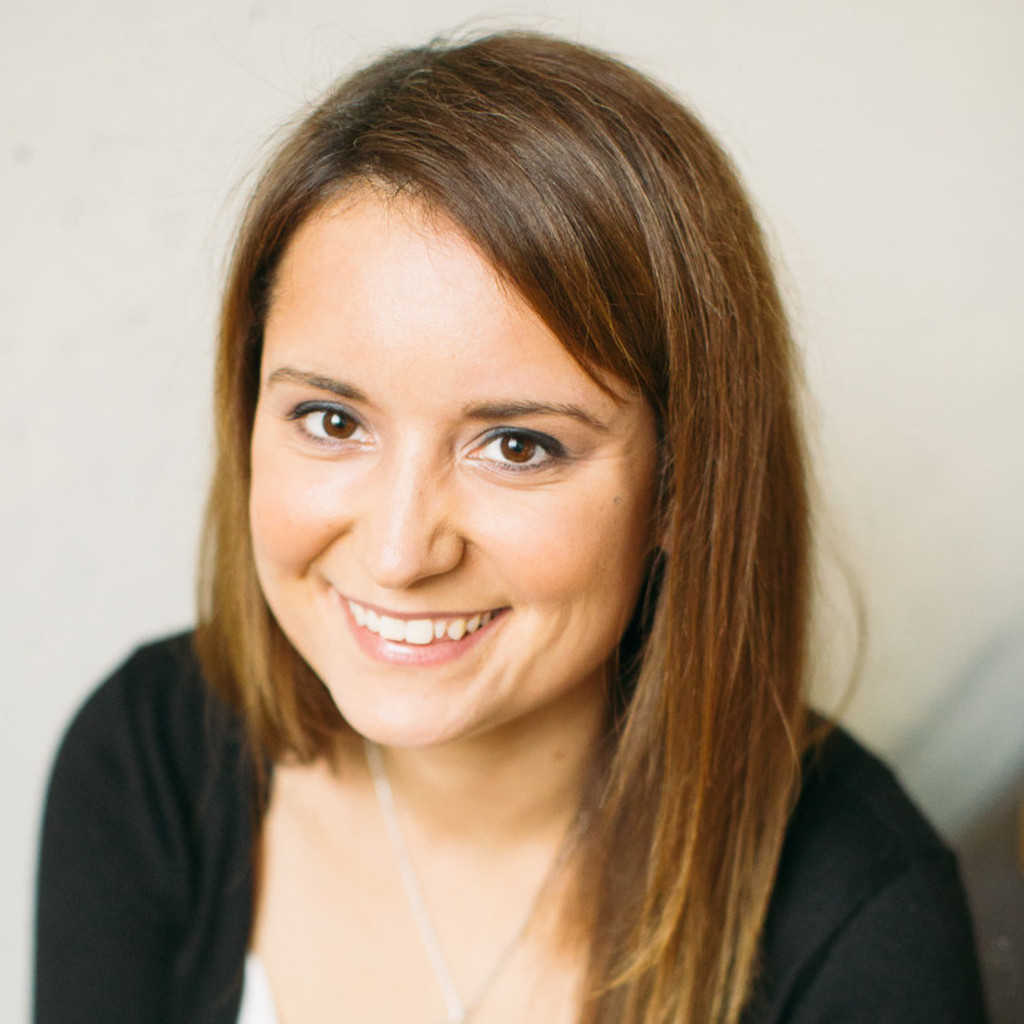 Dina Pinto's Instagram, Twitter & Facebook on IDCrawl