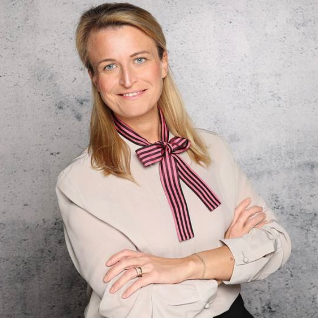 Ina Reisig - Recruiting Specialist - Hays | XING