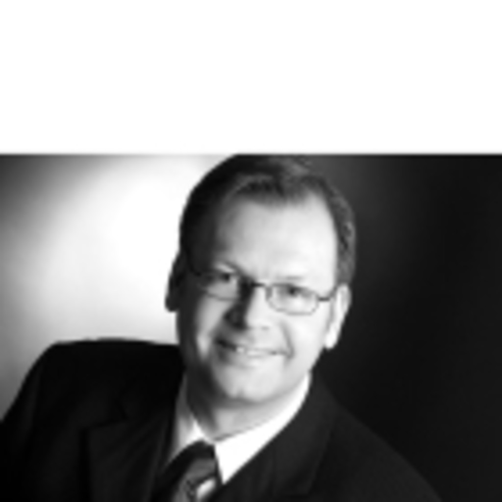 Michael Neubauer - Referent Bilanzierung - DyStar Textilfarben | XING