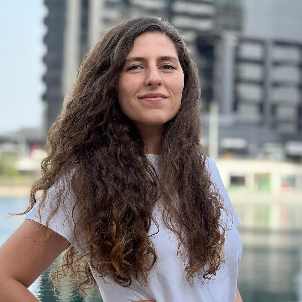 maya hilwani: Ausbildung und Berufserfahrung | XING