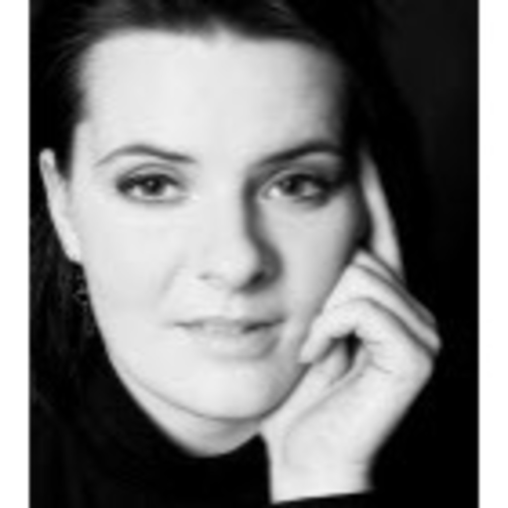 Kim Blume - Office Administration und Projektkoordination - UDM | XING