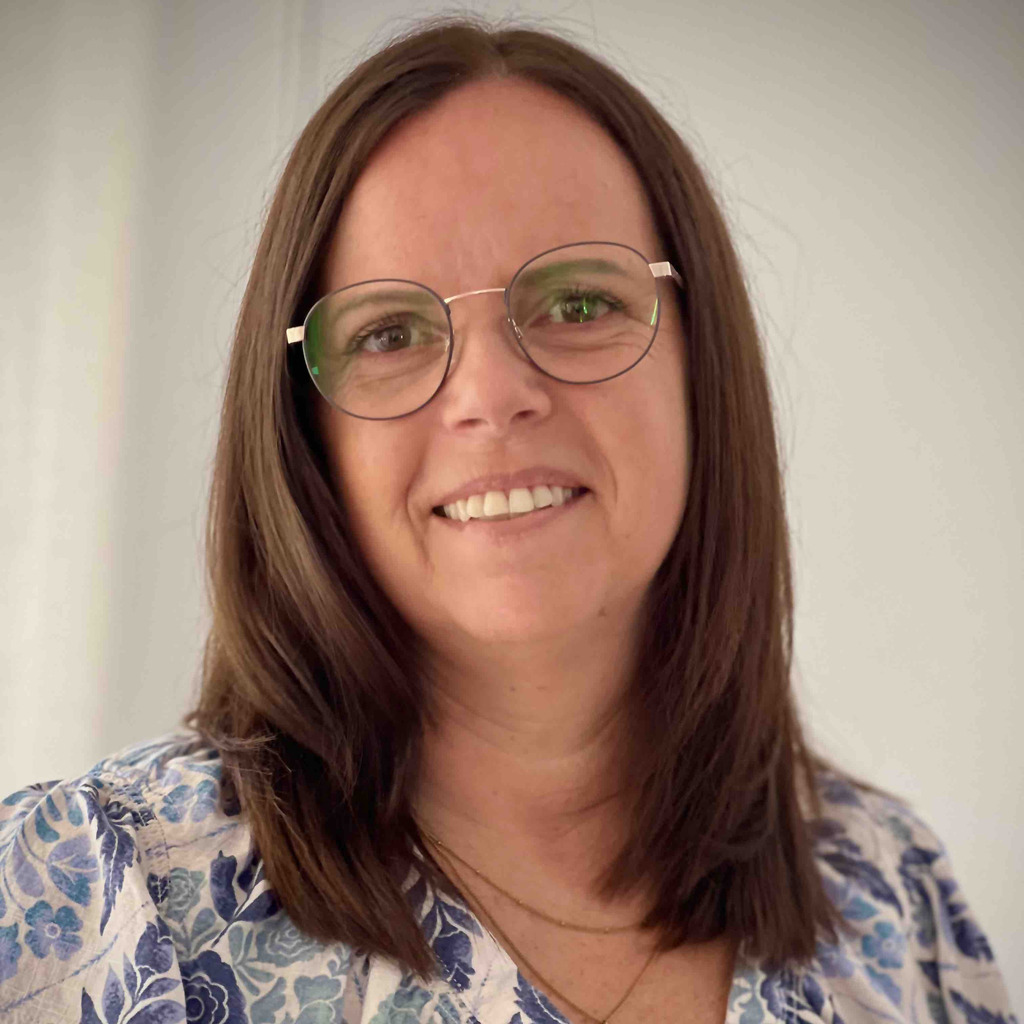 M.A. Sandra Pfeifer - Psychologin - Stiftung Bunter Kreis | XING