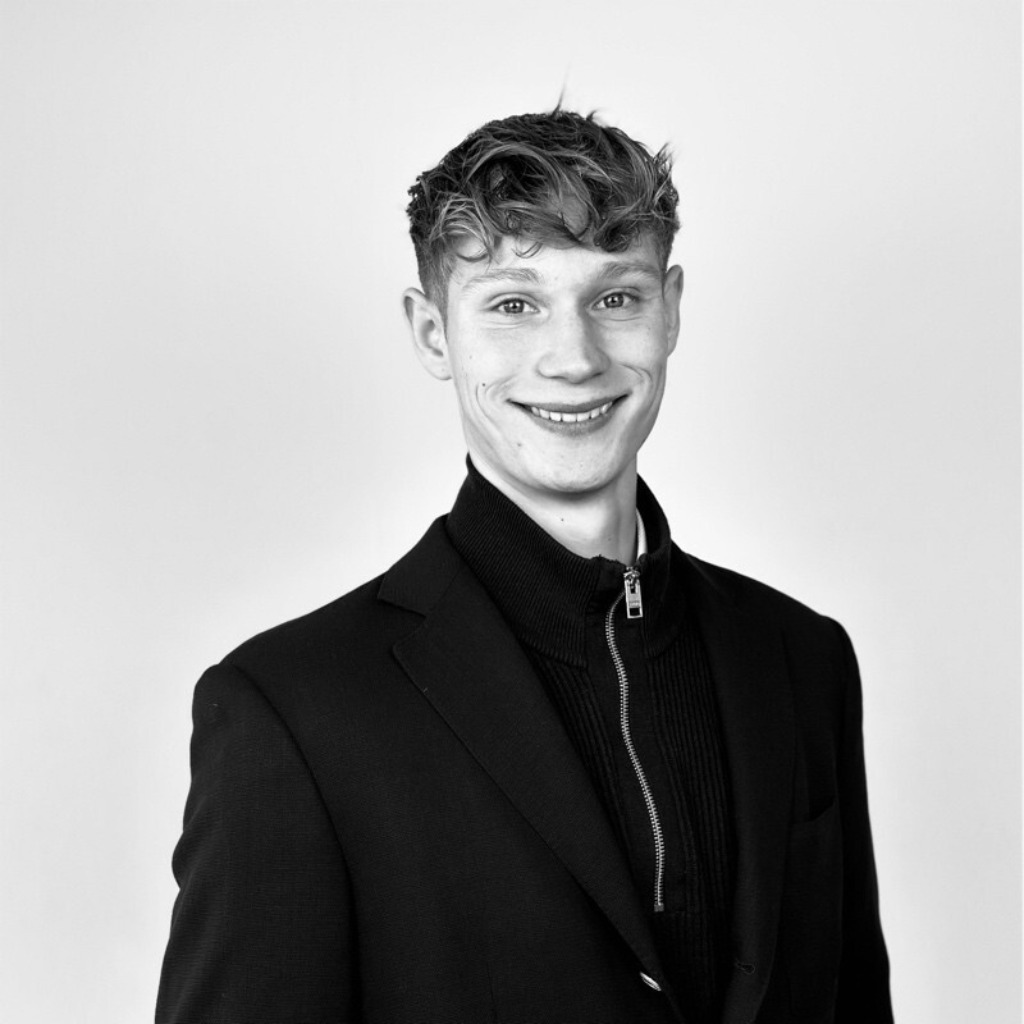 Tom Reinke - Recruitment Consultant - Group & Miller GmbH | XING