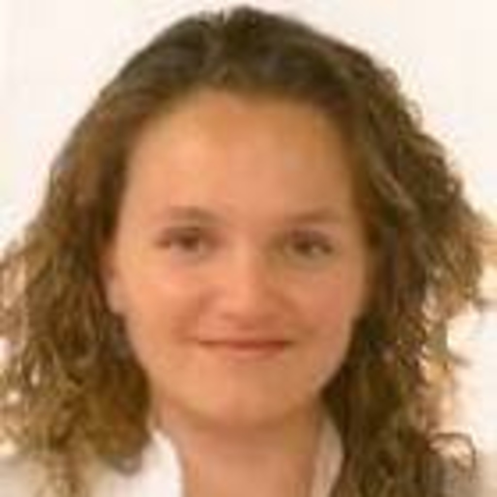 LAURA FUSTER MART´´I - LOCUTORA DE RADIO - ONDA 15 RADIO | XING