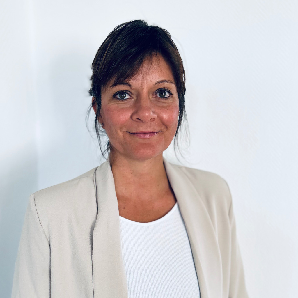 Julia Karina Durst - Gruppenleitung (Ergänzungskraft) - Grundschule ...