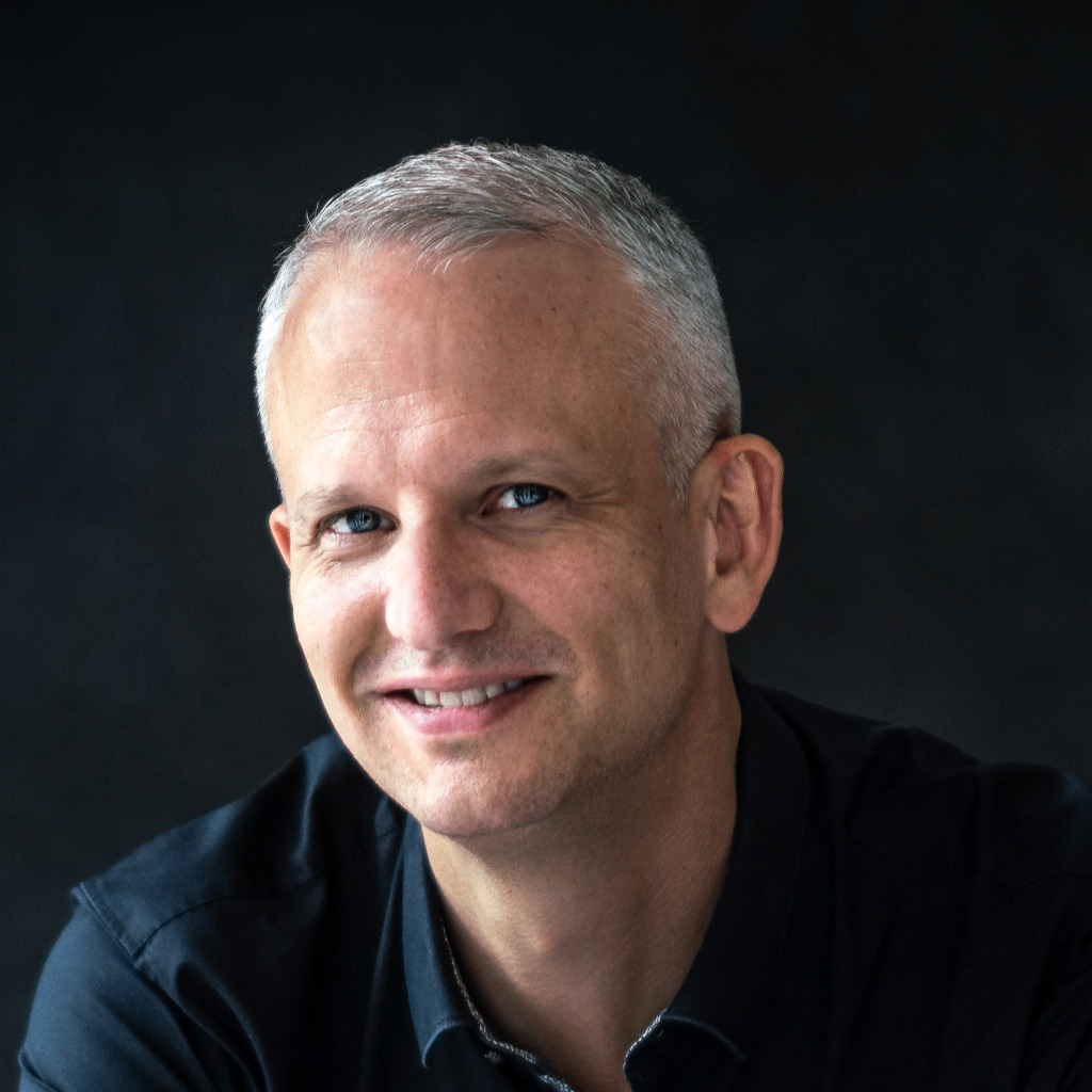 Nicolas Fink - Chefdirigent - WDR Rundfunkchor | XING