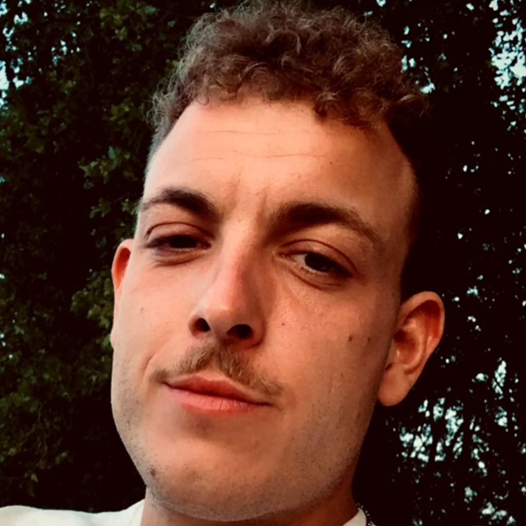 Roman Peifer - Strategy Consultant - van Laack & partners GmbH | XING