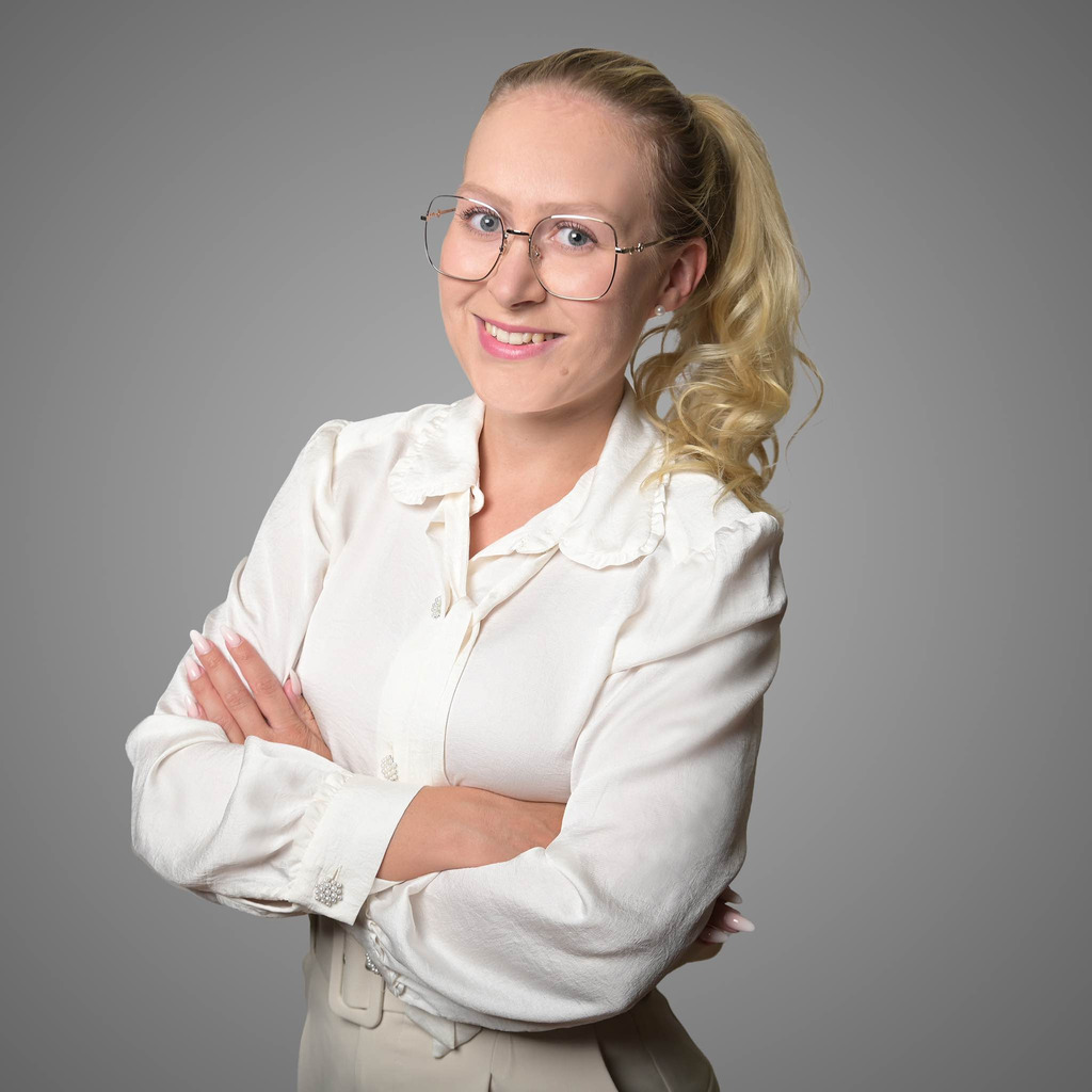 Maren Schütte - Mitarbeiterin in der Personalentwicklung - Amprion GmbH ...