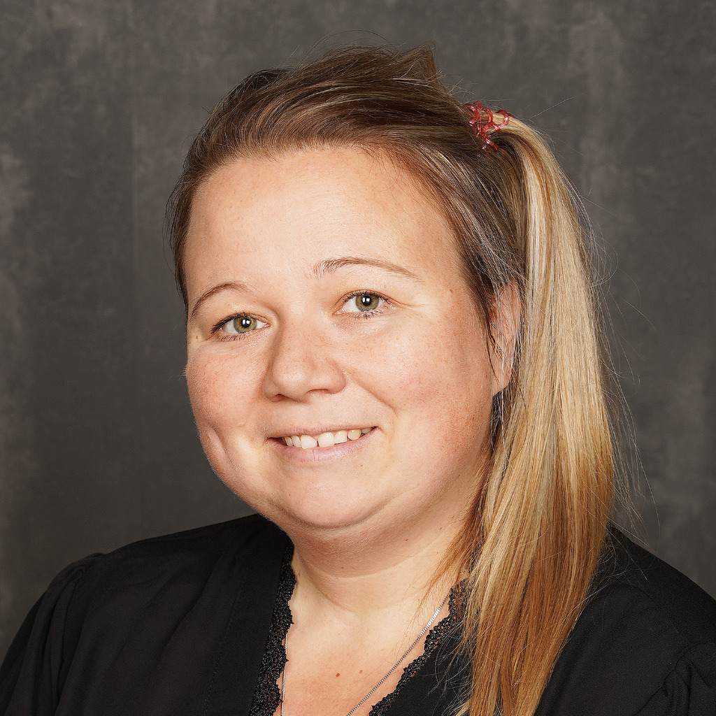 Daniela Essmajor - Customer Service Specialist - Fisher Scientific GmbH ...