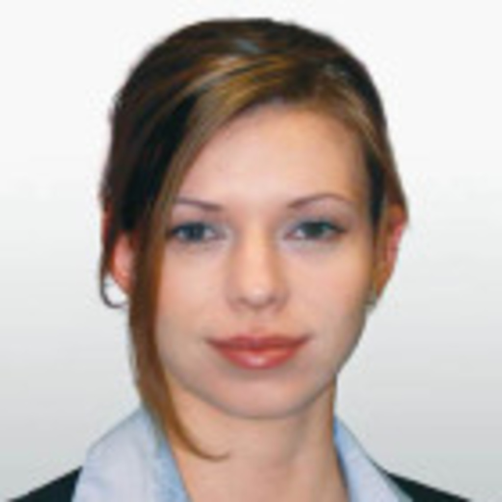 Birgit Haßler - Neue Position folgt in Kürze - Neues Unternehmen folgt ...