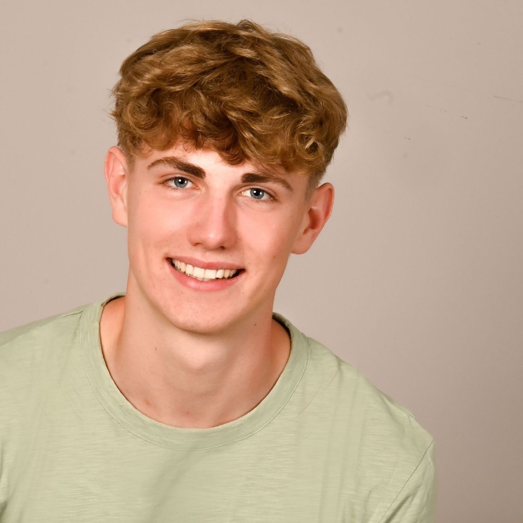 Per Ulland - Dualer Student - Deichmann SE | XING