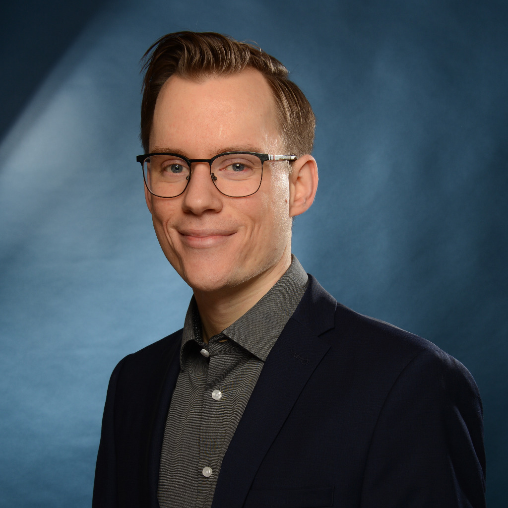 Patrick Wolf - Senior Underwriter Haftpflicht für Large und MidCorp ...