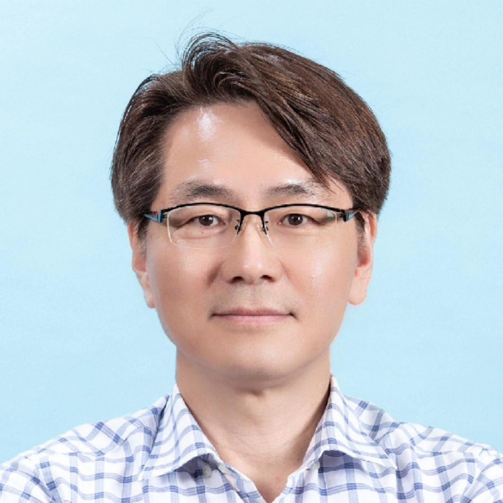 Moon Kim's Instagram, Twitter & Facebook on IDCrawl