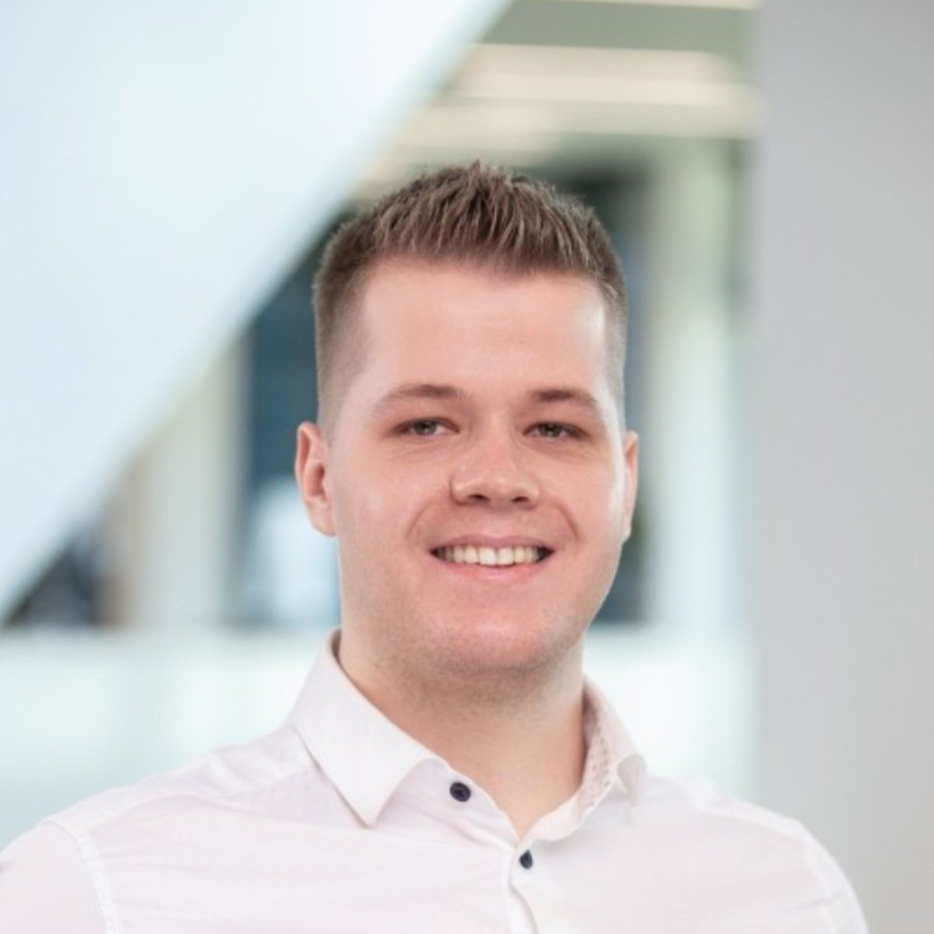 Levente Bartos - Staff Hardware Design Engineer - Robert Bosch Kft. | XING