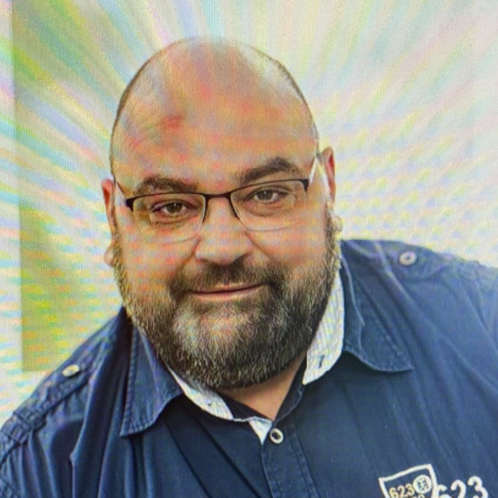 Richard Brand - Leitung Vertrieb und TÜV Prüfung Regale - xxx | XING