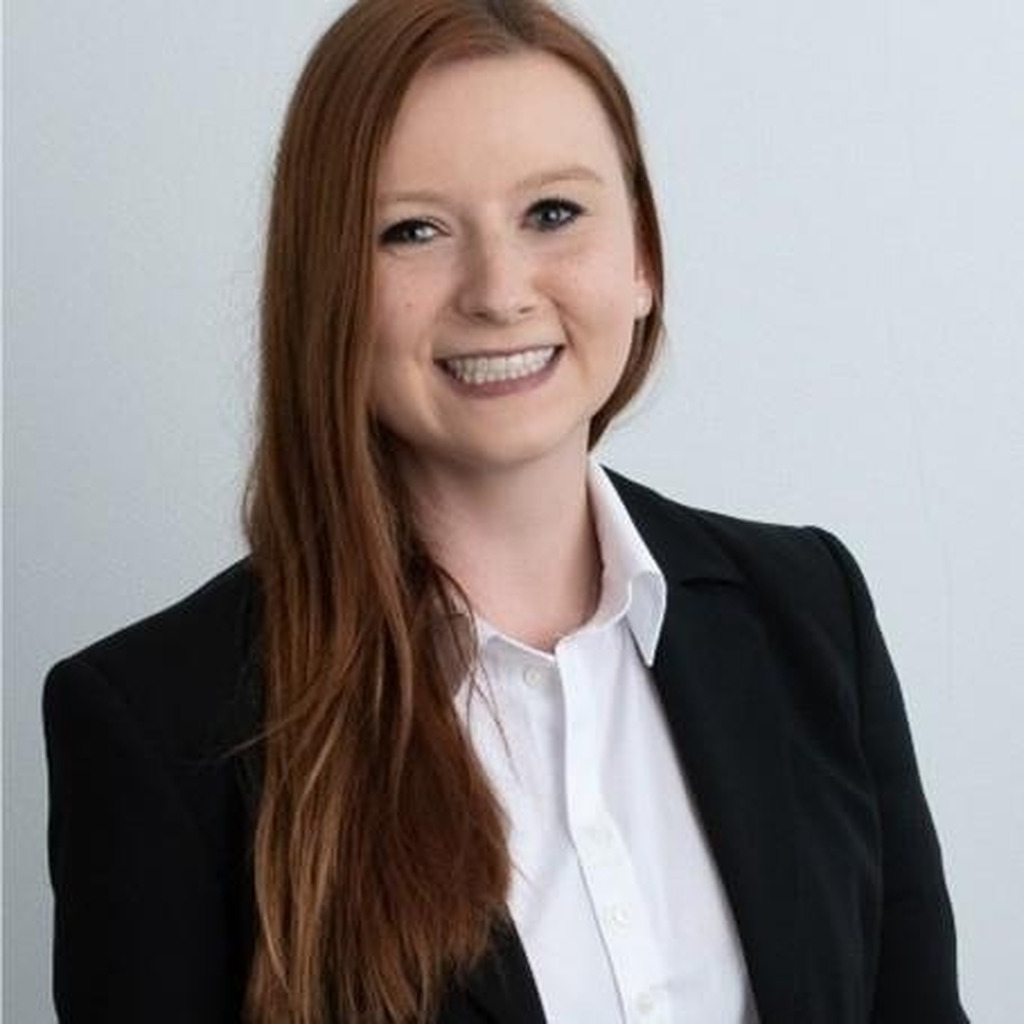 Jenny Thomas - Zahnmedizinische Fachangestellte - {} | XING