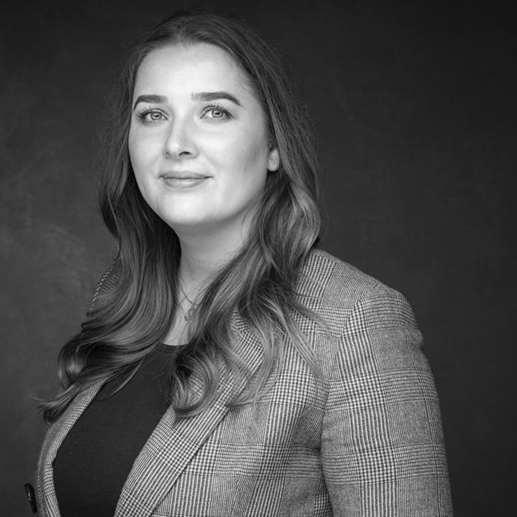 Sabrina Schüttpelz - Senior Performance Media Manager - L‘Oréal ...