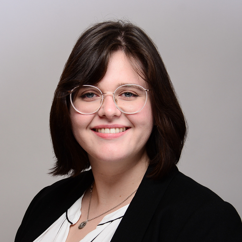 Anna Müller - Study Guide - IU Internationale Hochschule | XING