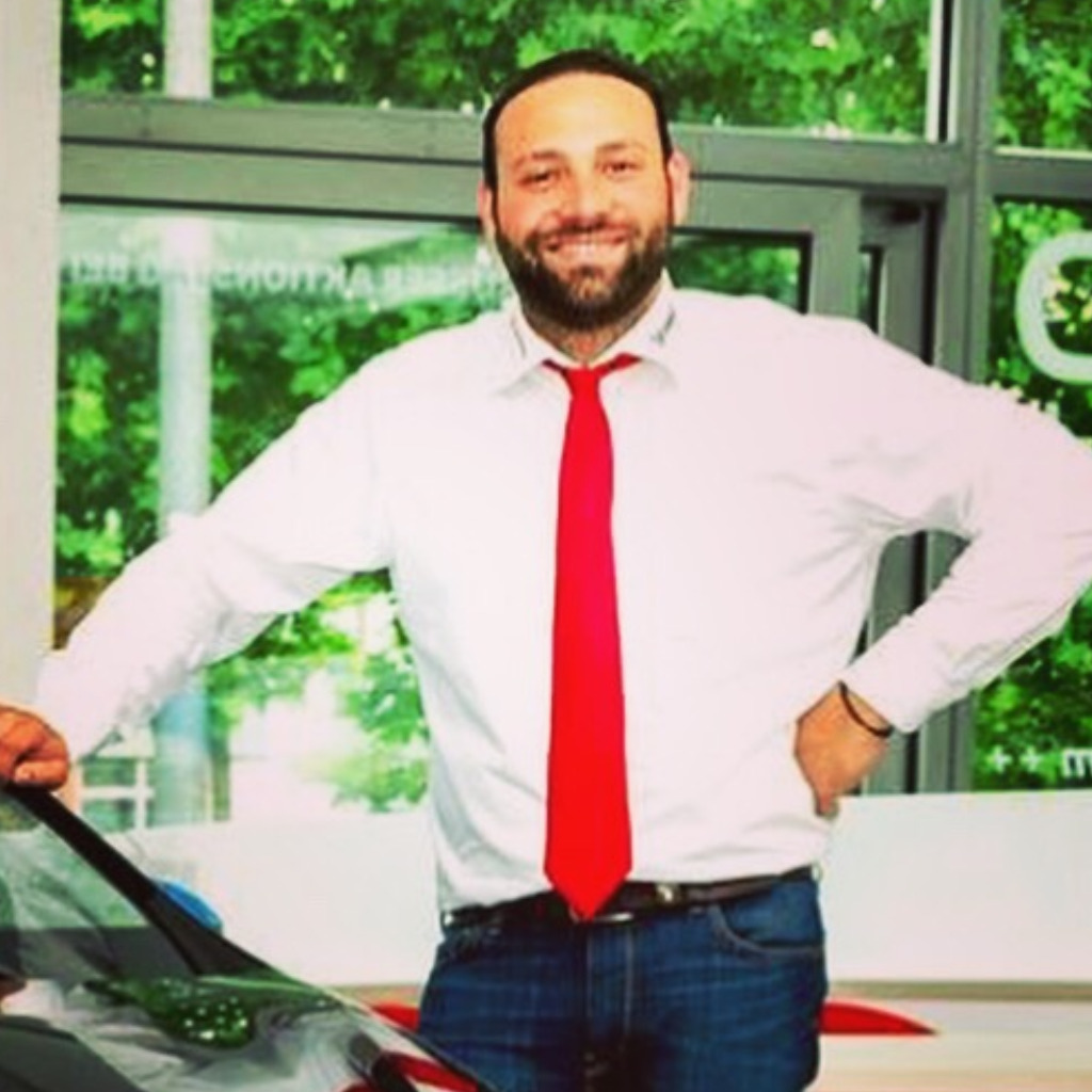 Cedric Rodriguez - Verkaufsberater - Autohaus | XING