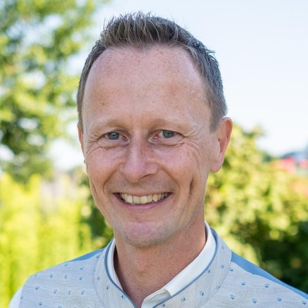 Marco Mayr - Heilmasseur, Med.Masseur - Körperwerkstatt-Wels | XING