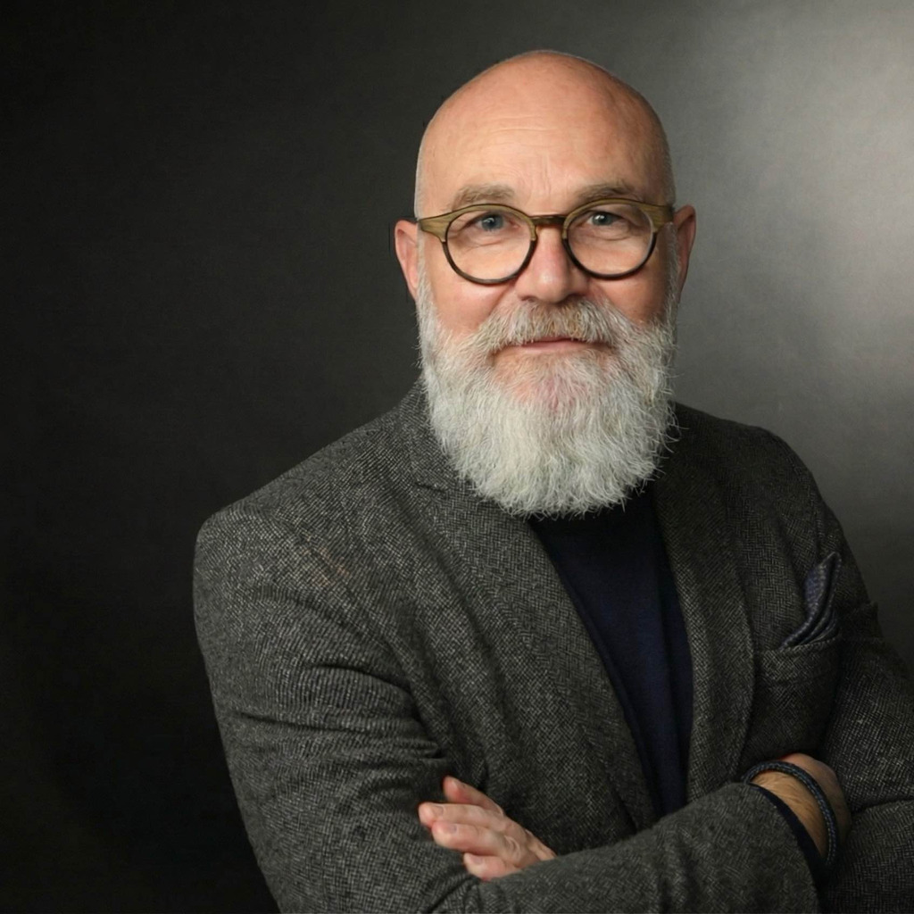 Thomas Stoecker - SVP - Head of Industry Telco, Media & Technology DACH ...