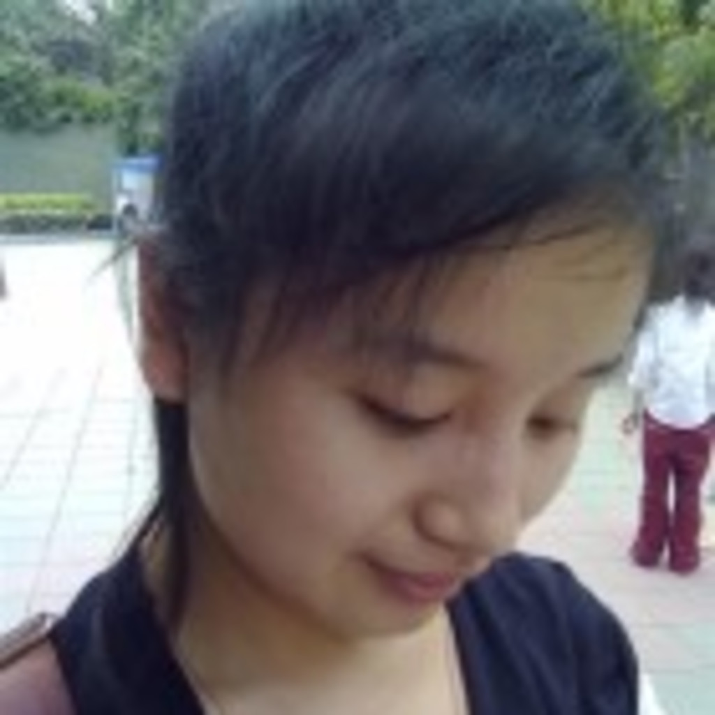 Lucy Deng - 业务员 - 广州岚韵舞台灯光厂 | XING