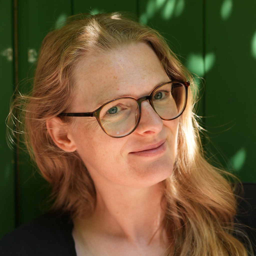 Roswitha Matthies - Projektmanagement & Design - Freelance | XING