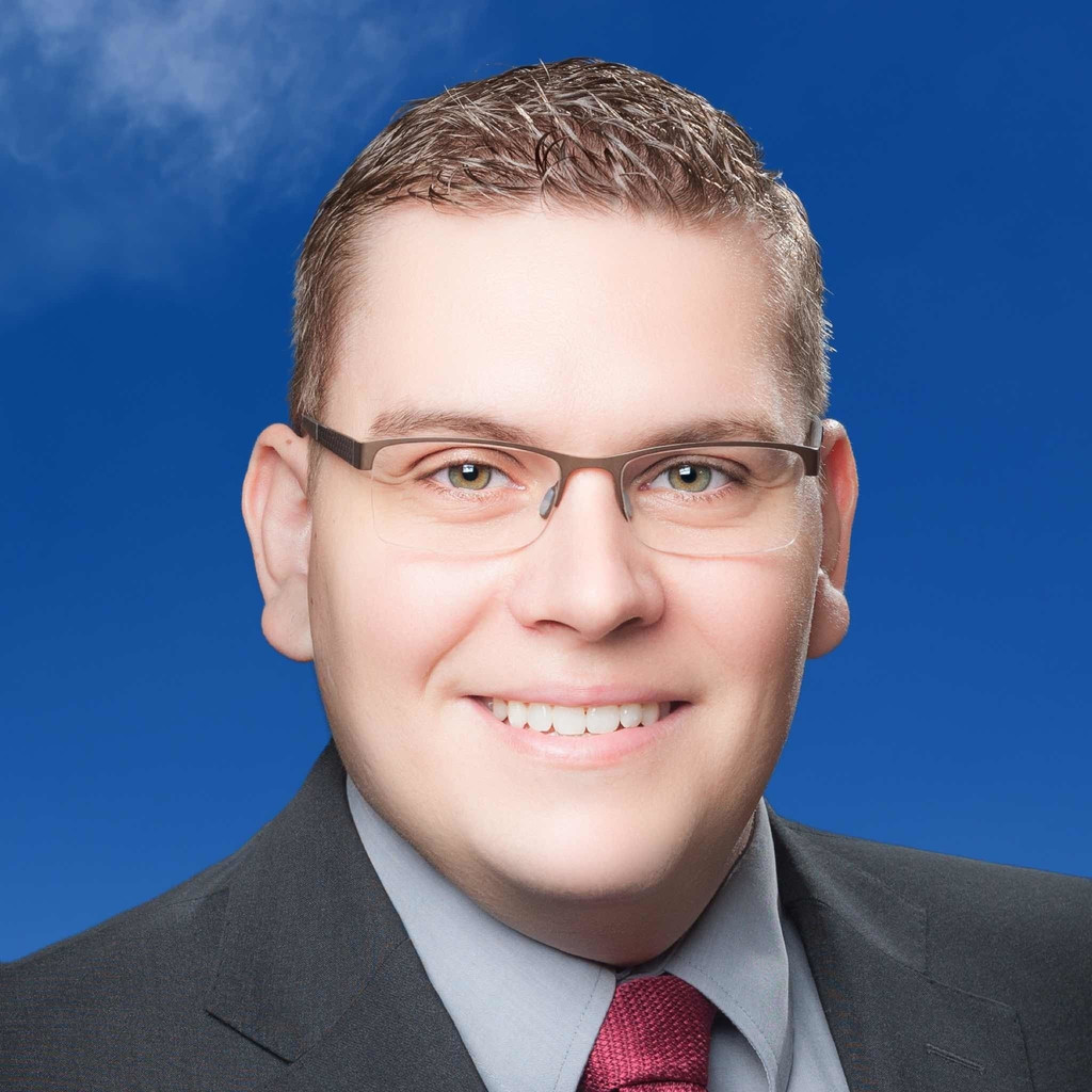 Alexander Schaper - Ausbilder - W. u. E. Wohnungsverwaltung und ...