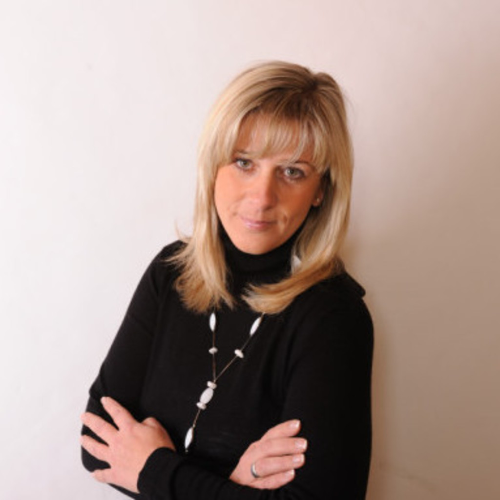 Monika Rath: Front Office Managerin | XING