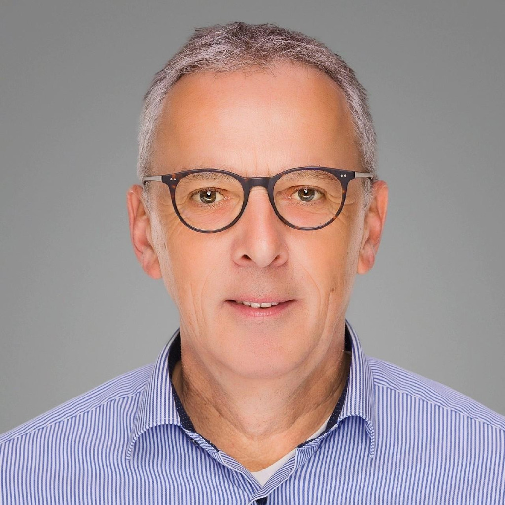 Richard Kneis - Abteilungsleiter - BAHAG AG / BAUHAUS | XING