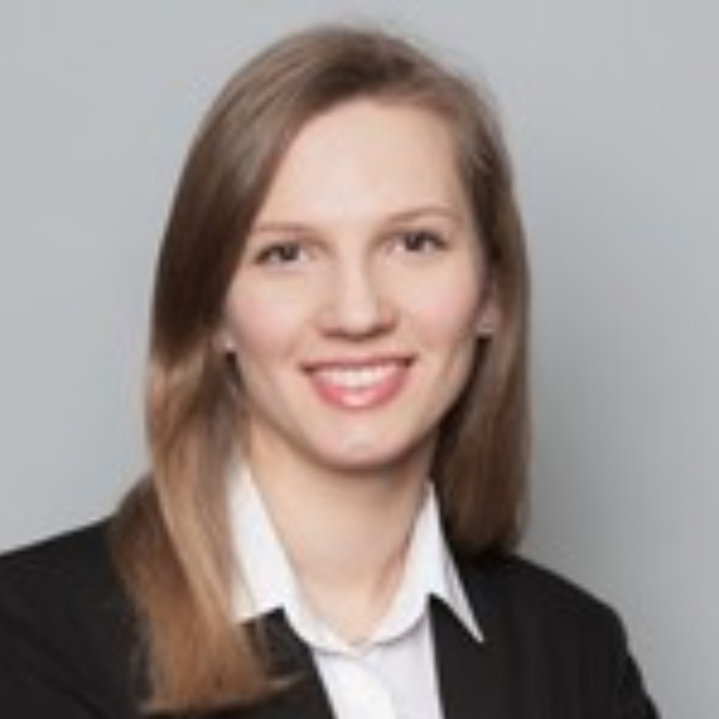 Marta Czarnecka - Bysiek - Assistant Vice President - Deutsche ...