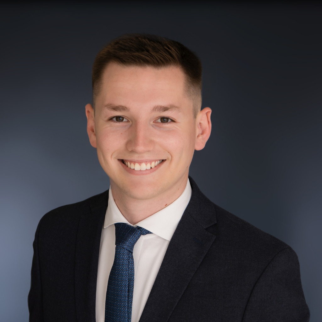 Thomas Mayer - Betriebswirt - Frankfurt School of Finance & Management ...