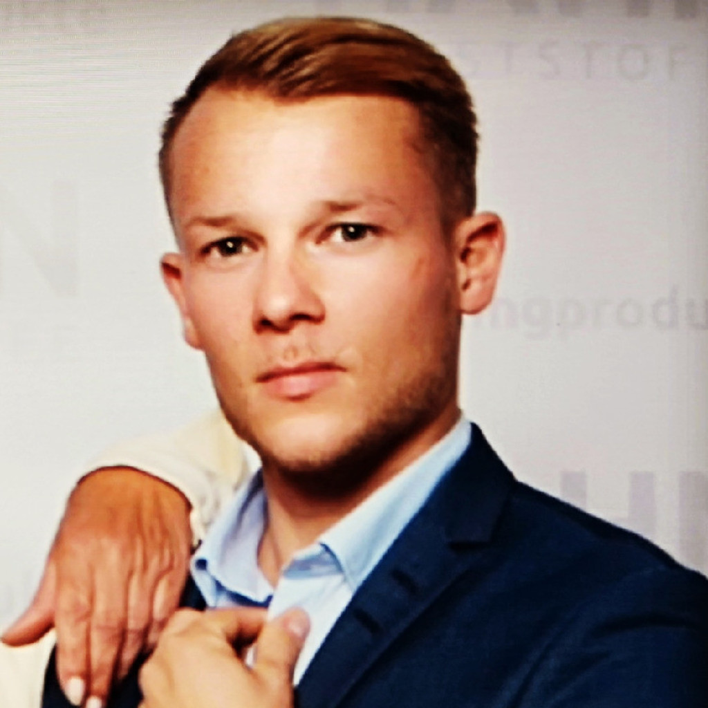 Chris Stuart Oldfield - CEO - Horses Home INB® | XING