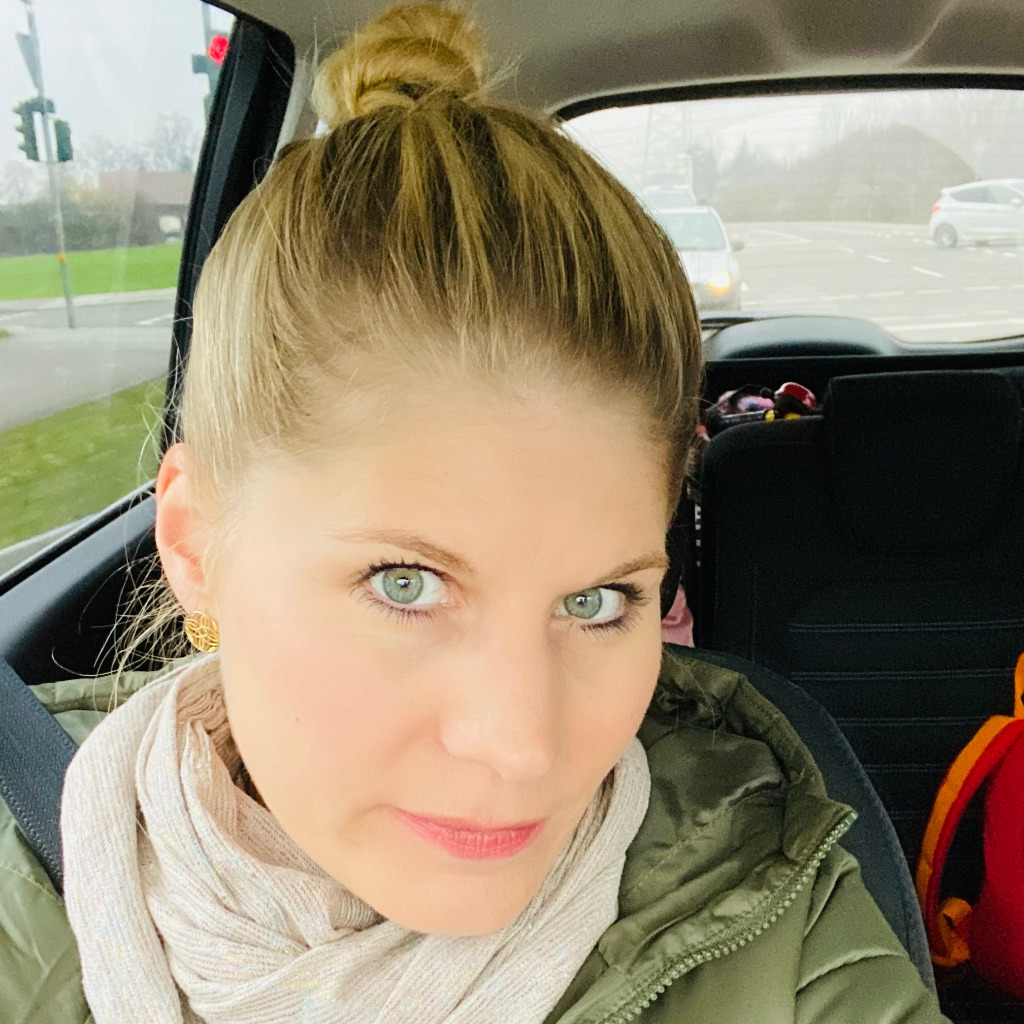 Sarah Schaper's Instagram, Twitter & Facebook on IDCrawl