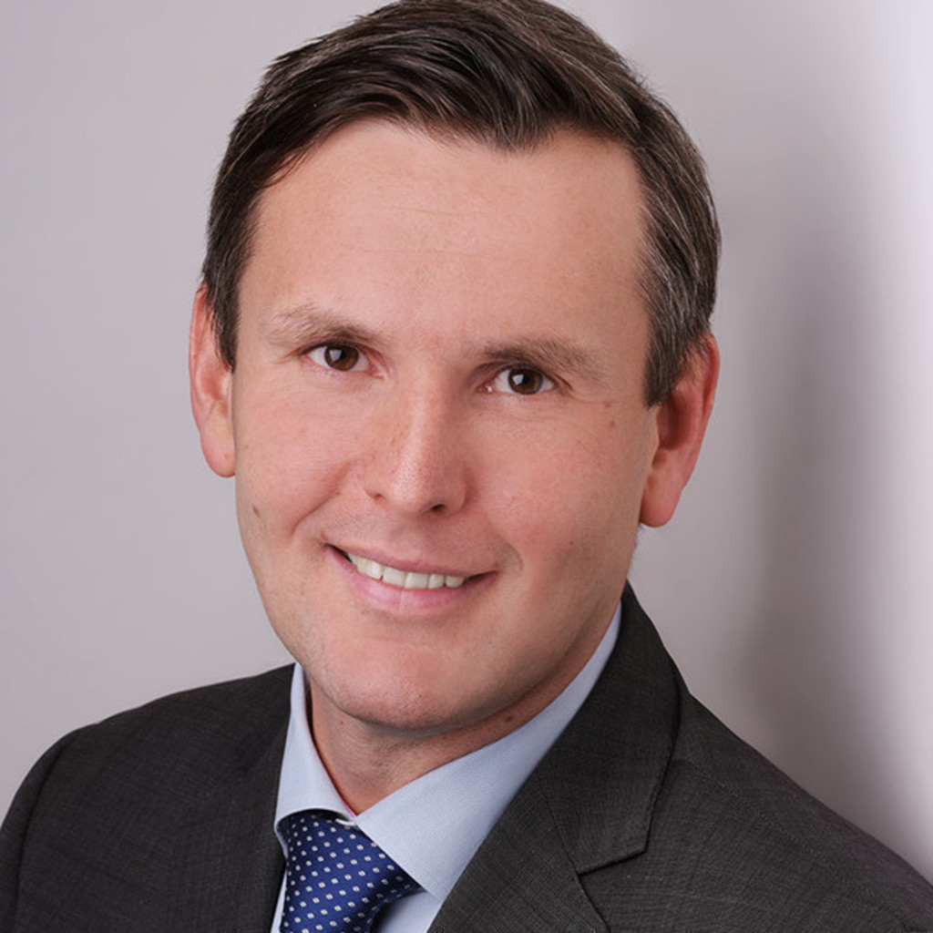 Michael Piontek - Director Corporate Communications EMEA - Cohesity | XING