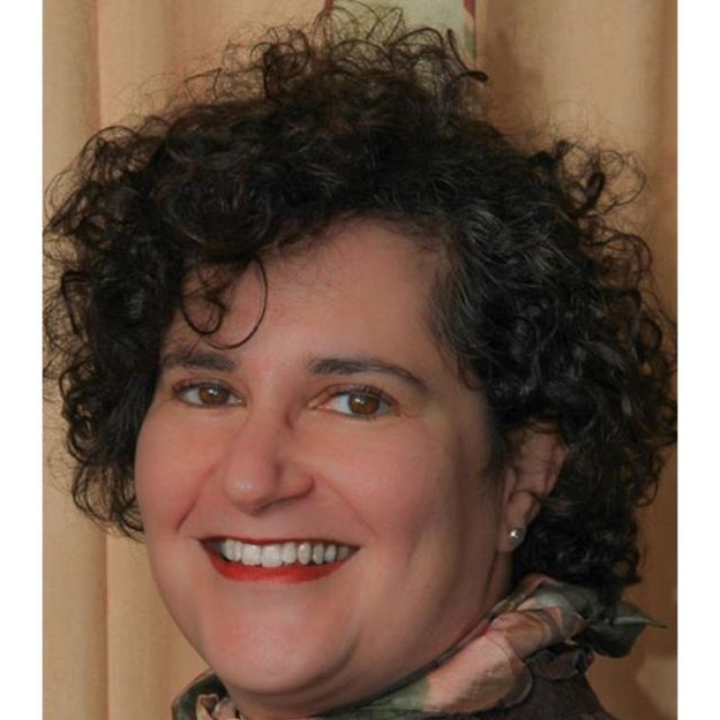 Elizabeth Meyer's Instagram, Twitter & Facebook on IDCrawl