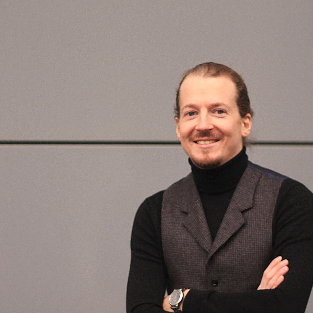 Emanuel H user Senior Consultant Concentro Management AG XING