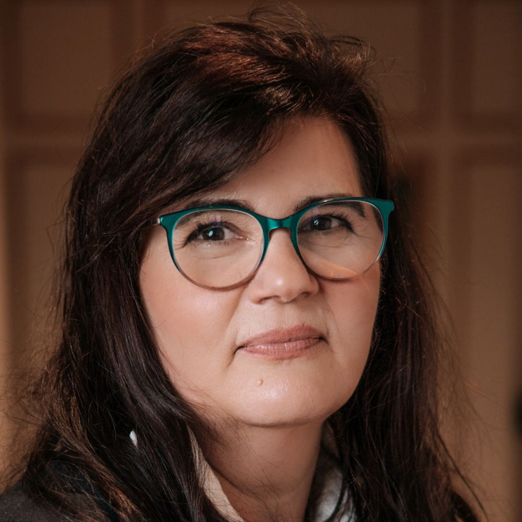 Christine Novak - Allrounder Buchhalterin - Ströck Logistik GmbH | XING