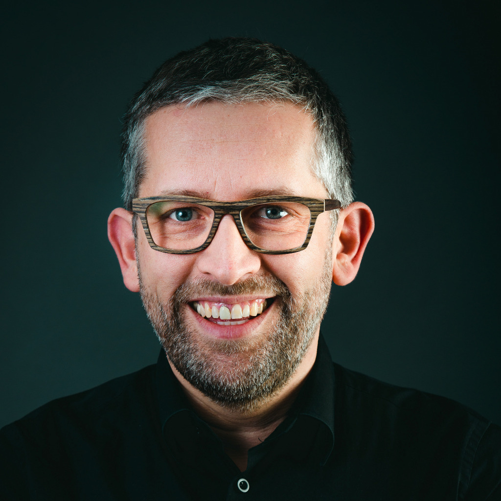 Alexander Pfeiffer - Klaviercoach/Pianist/Keyboarder - allex klar ...