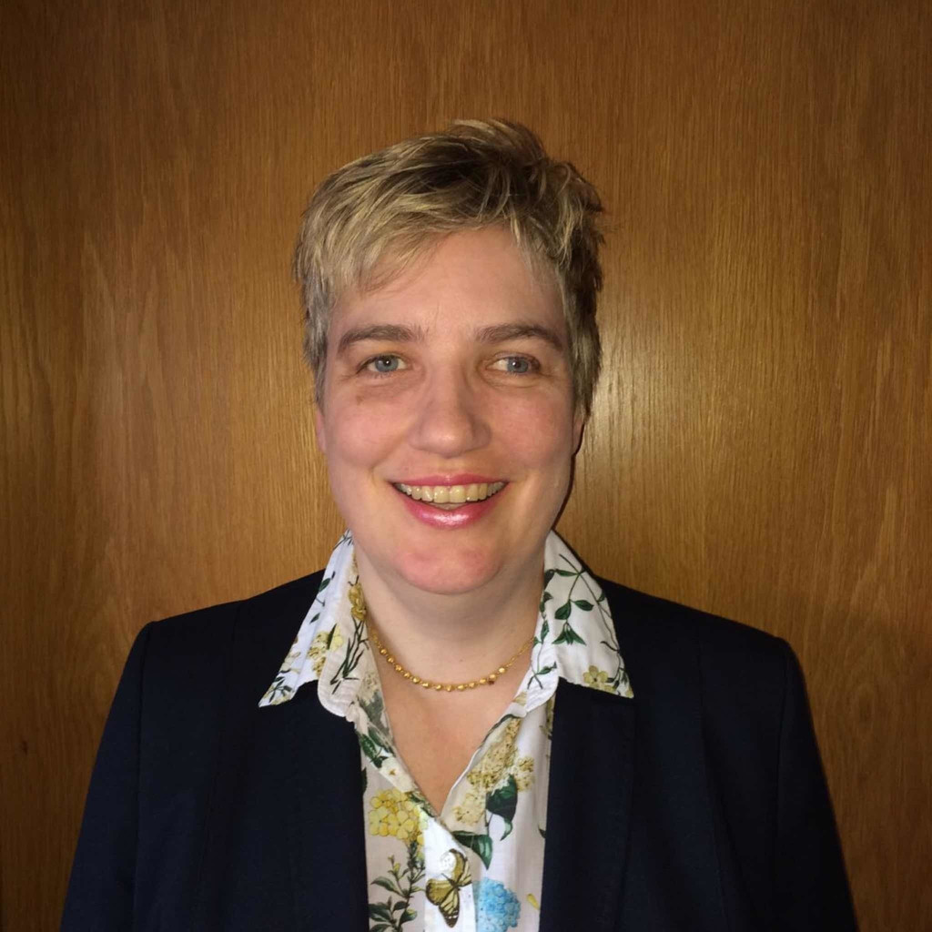 Barbara Huber - Referentin der Geschäftsführung - Klinikum Starnberg | XING