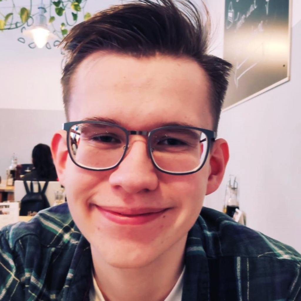 Eryk Marcichowski - Frontend Developer - Interium.com.pl | XING