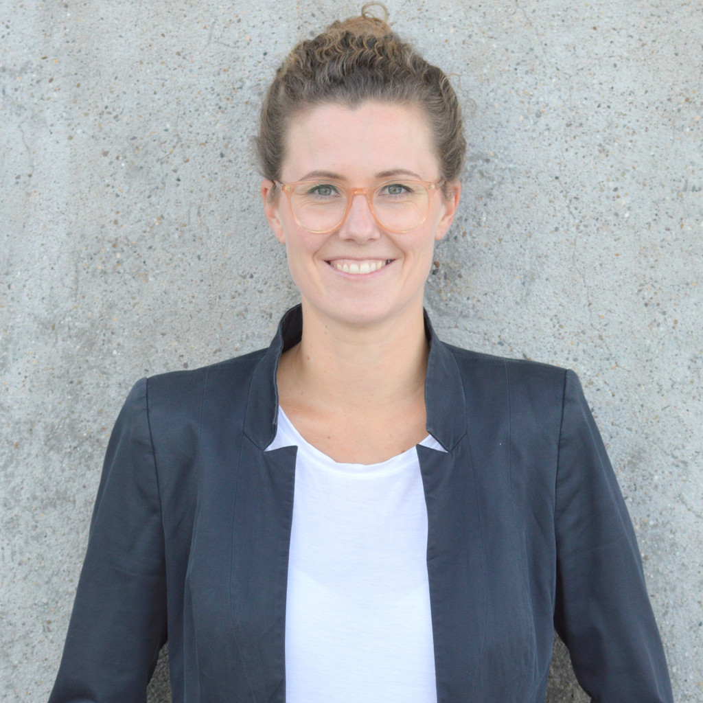 Jasmin Reus - Trainingsmanagerin Global Quality - Merz Pharma GmbH & Co ...