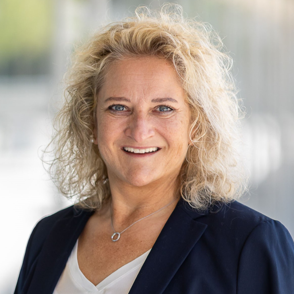 Cornelia Fetzer - Sales-Lead | HPI | Microsoft | Acer - Ingram Micro ...