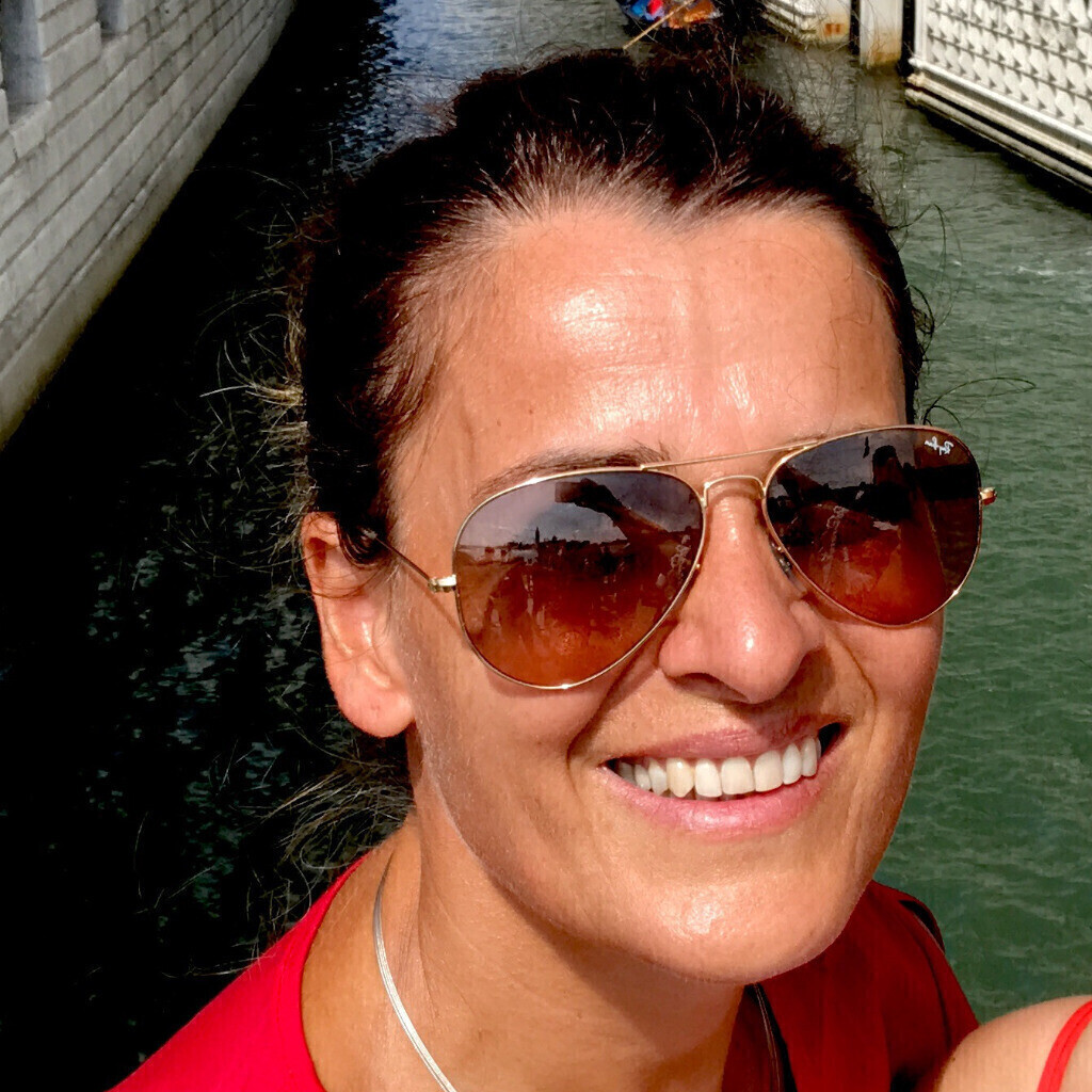 Mag. Sabine Gamper - Kuratorin und Kunsthistorikerin - Sabine Gamper | XING