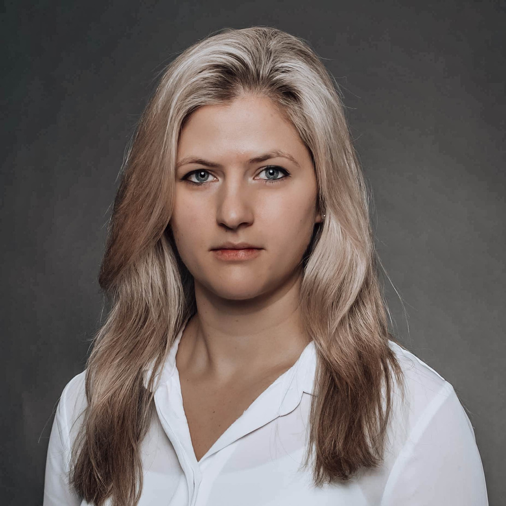 Sandra Ohlwein - Account Director / Content Lead DACH - Monks | XING